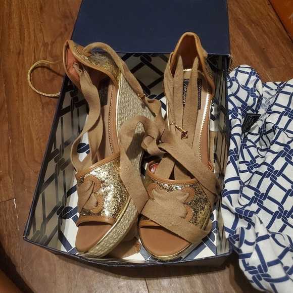 Milly | Shoes | Milly Palm Beach Gold Sandal | Poshmark